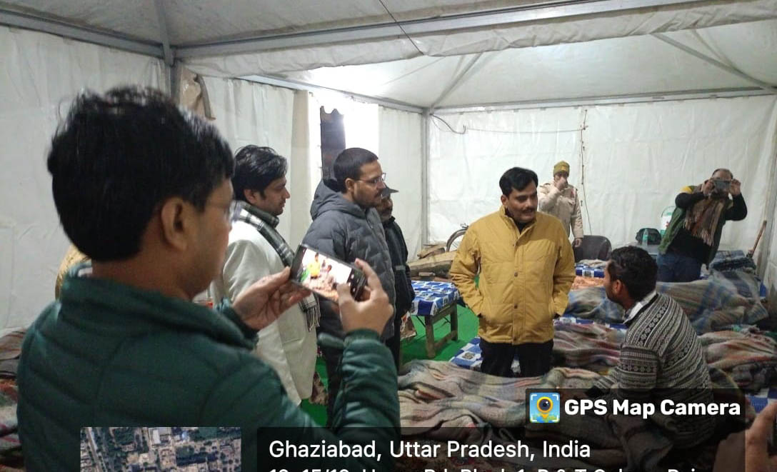 डीएम ने किया रैन बसेरों का औचक निरीक्षण, जाना हाल - UdayBhoomi