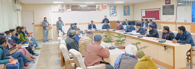 हर्षोल्लास, धूमधाम व गरिमापूर्ण ढंग से मनाए गणतंत्र दिवस: डीएम - UdayBhoomi