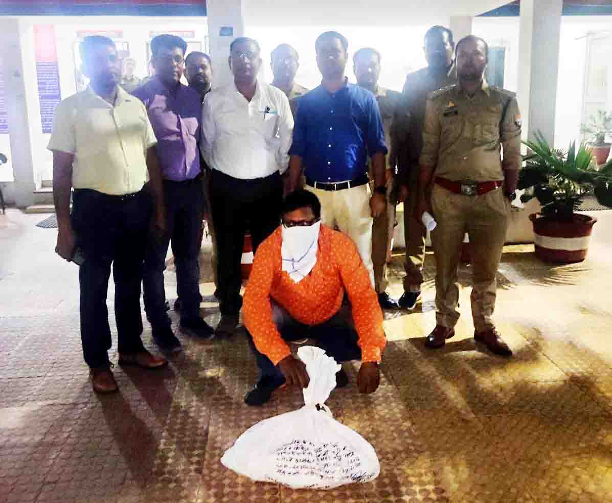 चंगुल में फंसी रज्जो, आबकारी विभाग ने की कार्रवाई - UdayBhoomi